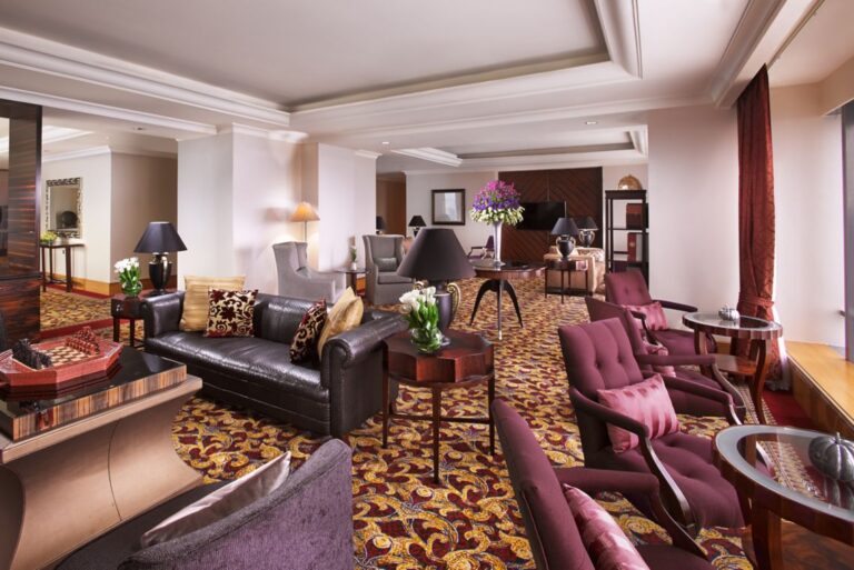 The Ritz Carlton Jakarta, Mega Kuningan - Select Hotels